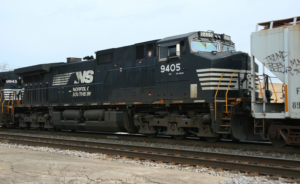 NS 9405